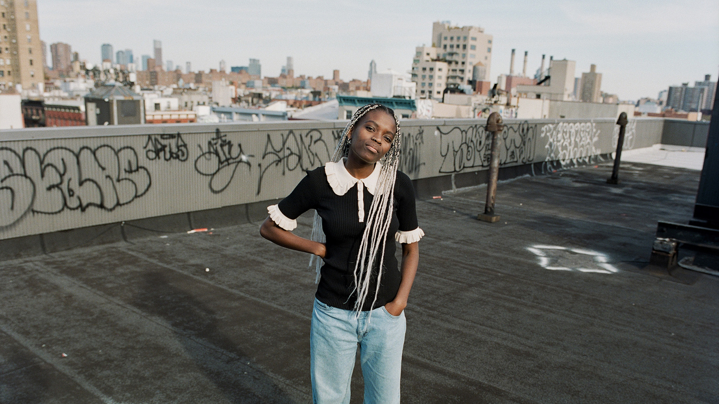 Hannah Jadagu delivers a jagged, yet warm, performance on 'Aperture' : World Cafe : World Cafe ...