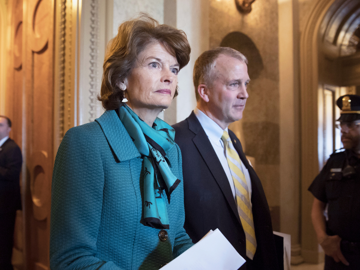 Alaska's senators criticize Arctic National Wildlife Refuge drilling ...