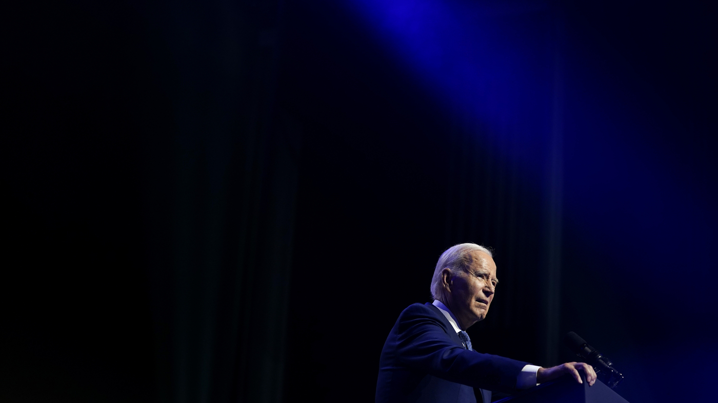 Biden is talking about democracy, aiming for a split-screen moment with the GOP : NPR