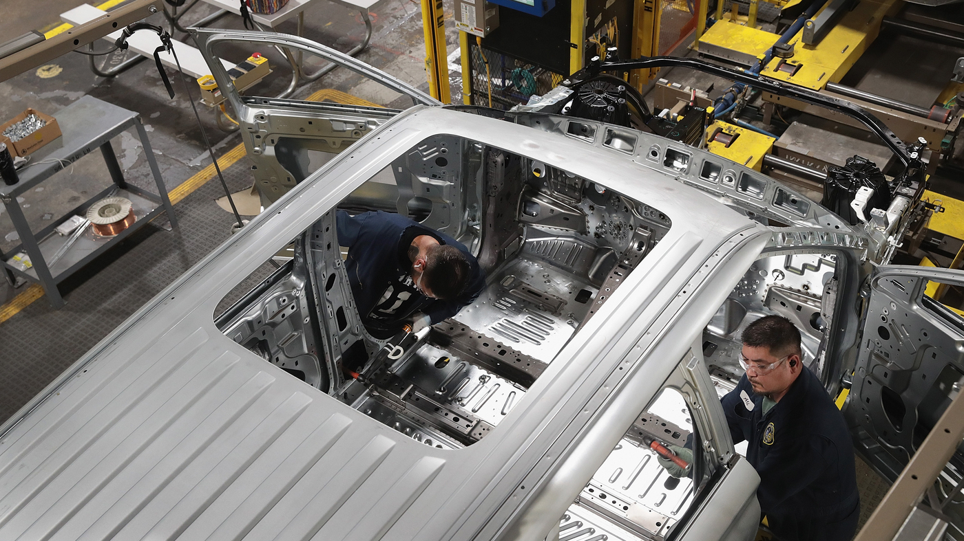 Autoworkers' retirement benefits were once the envy of all. UAW wants ...