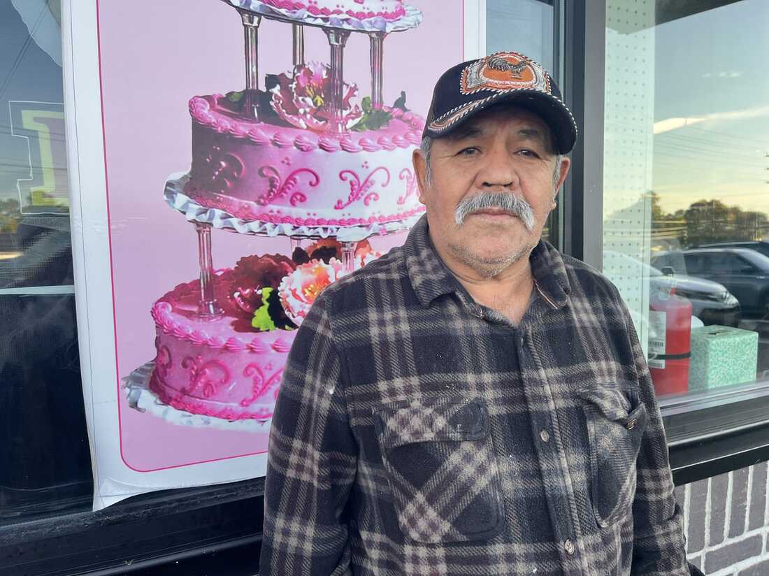 Latina journalists shine in a Smithsonian exhibit : NPR