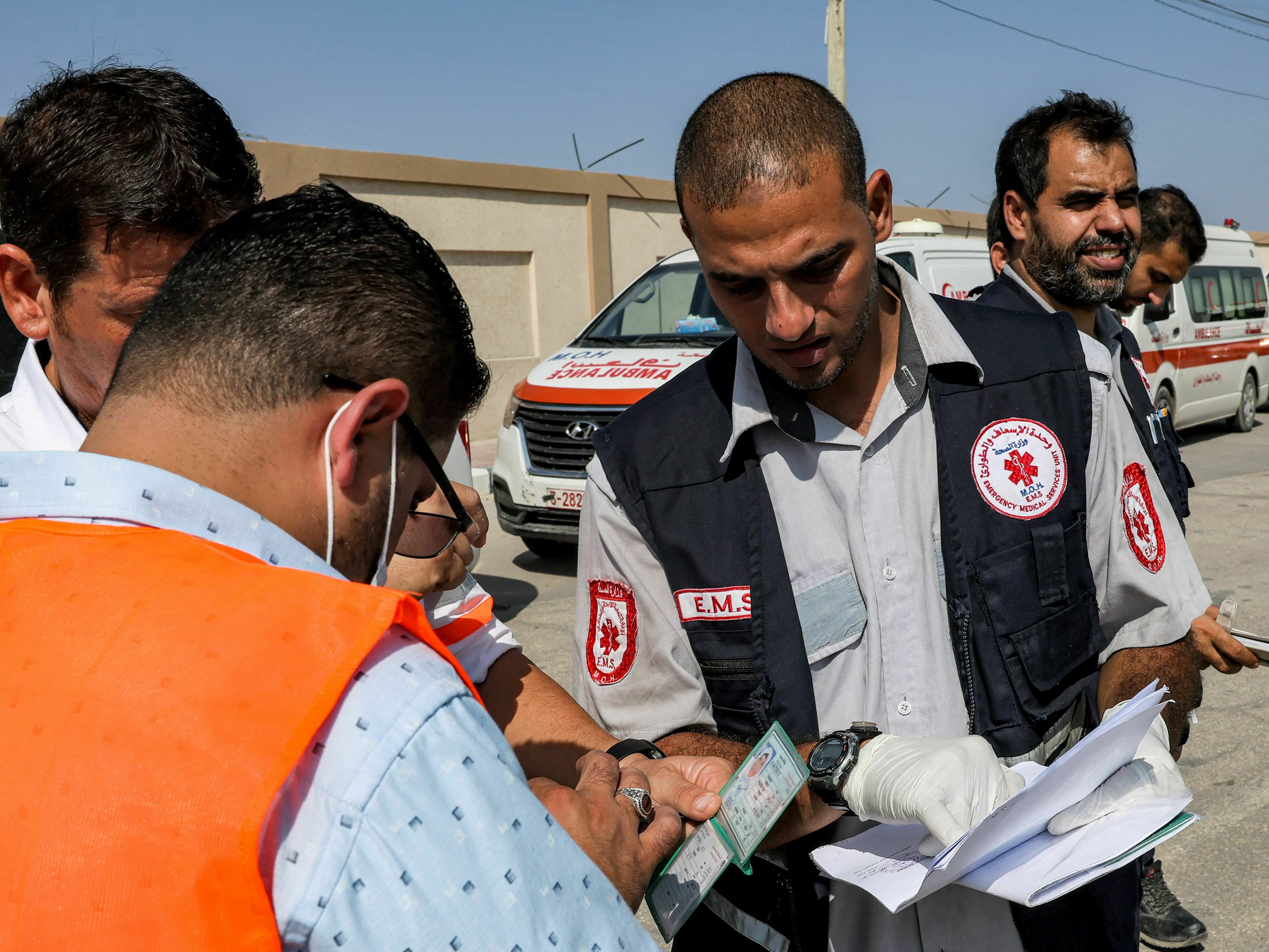 Hundreds of foreign nationals and critically injured people leave Gaza ...