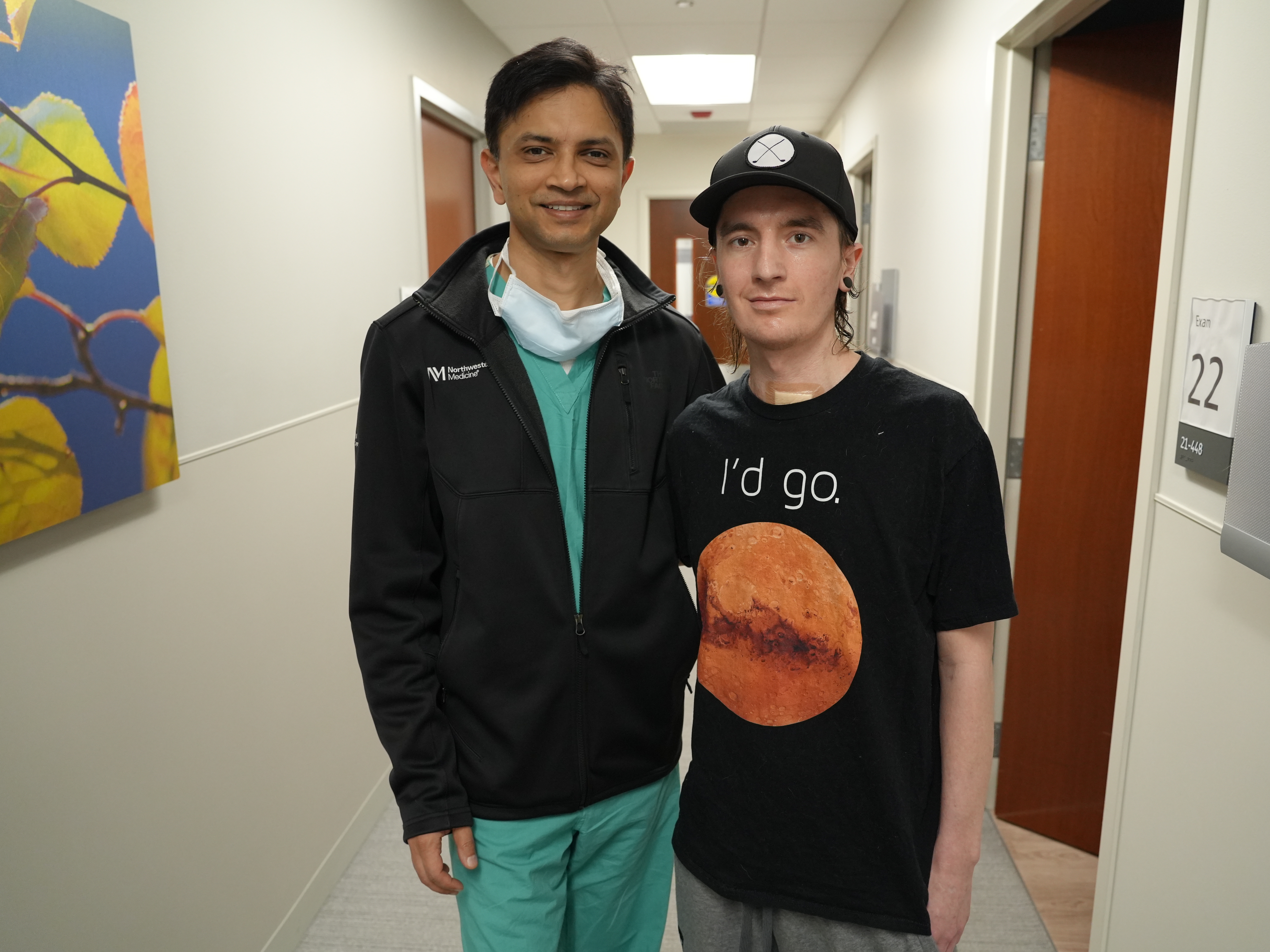 He lived without lungs for a day. How a remarkable transplant operation ...