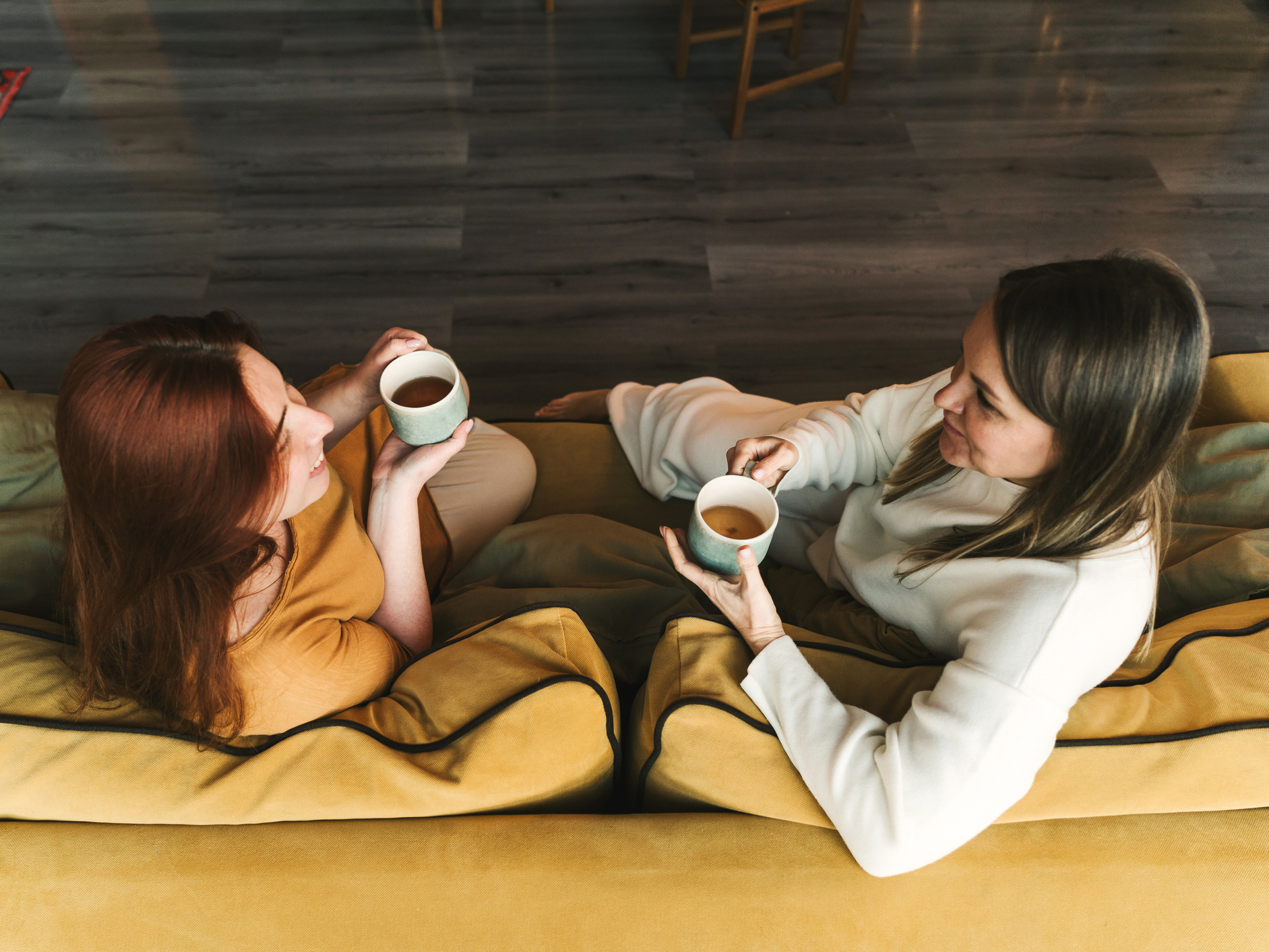 Close friends can help you live longer but they can spread some bad ...