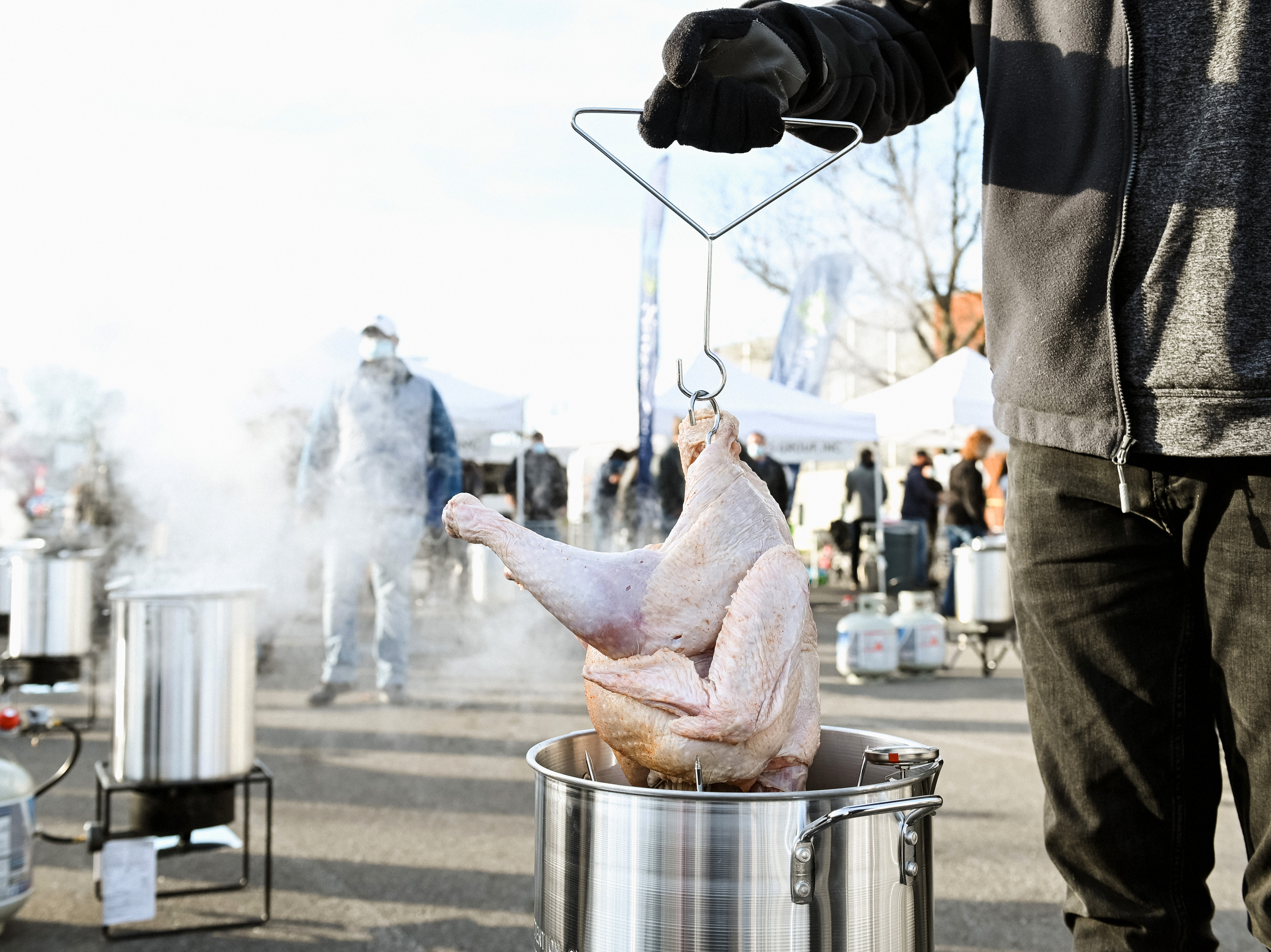 Frying turkeys can explode. Here's how to avoid that | NCPR News