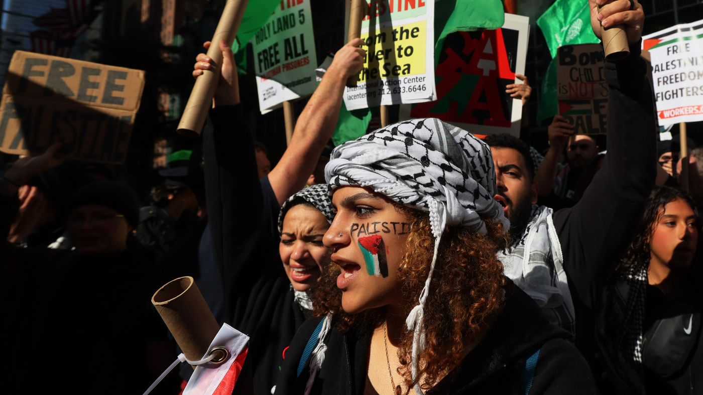 The Symbolism And History Of The Keffiyeh : Consider This from NPR : NPR