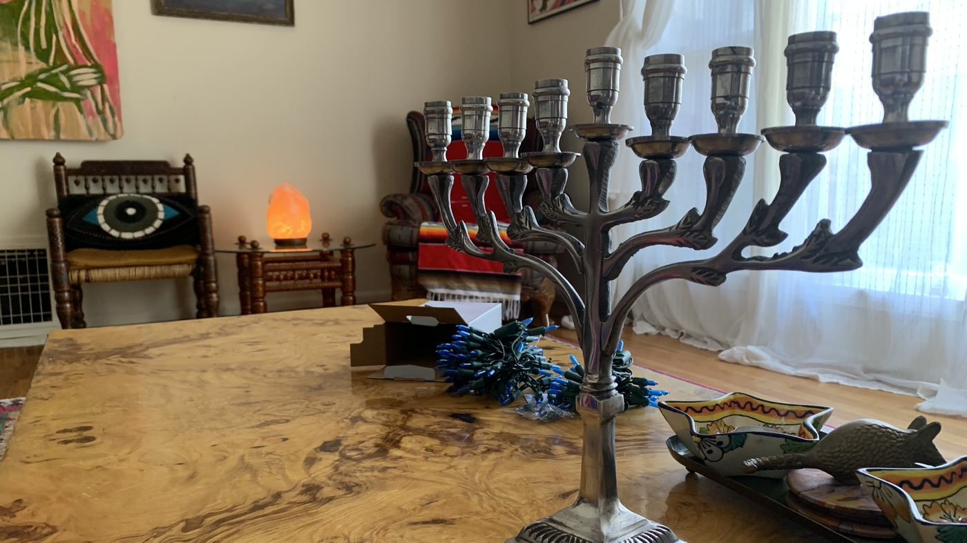 Hanukkah inspires Jewish joy in difficult times : NPR