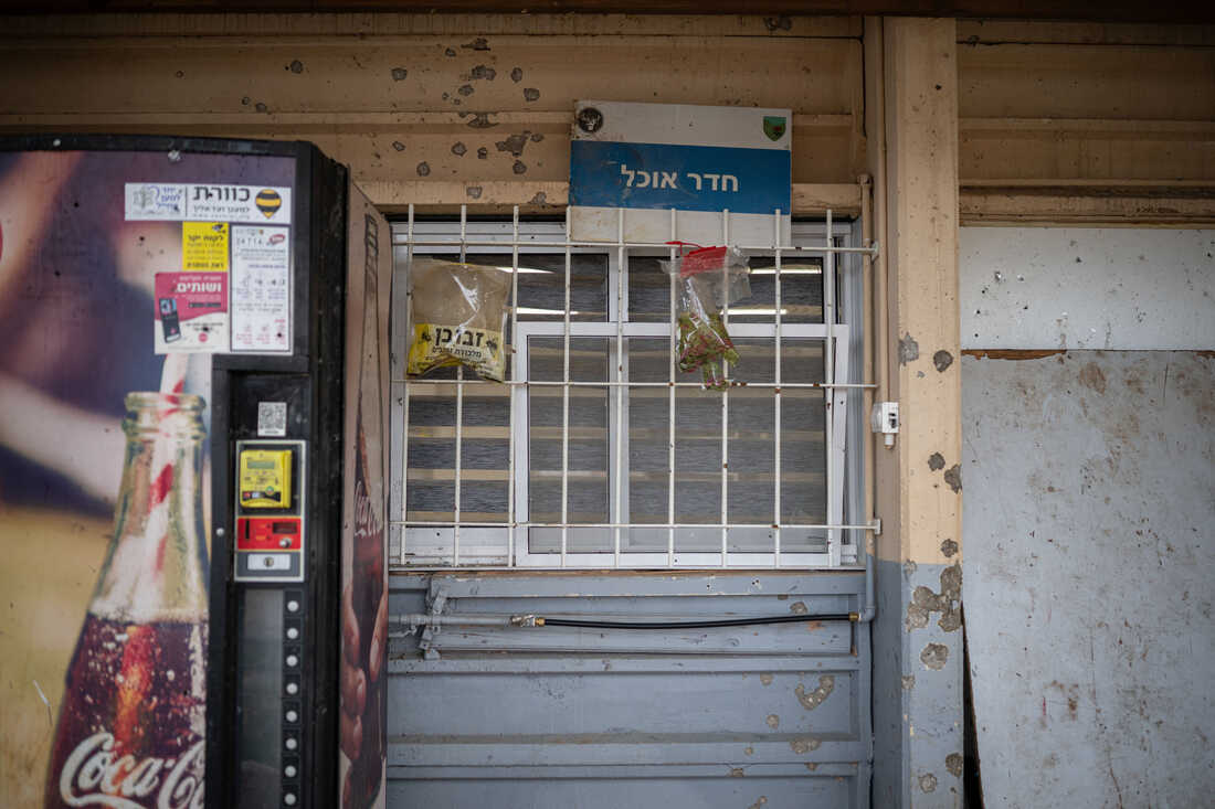 In northern Israel, some Israelis want war with Lebanon's Hezbollah : NPR