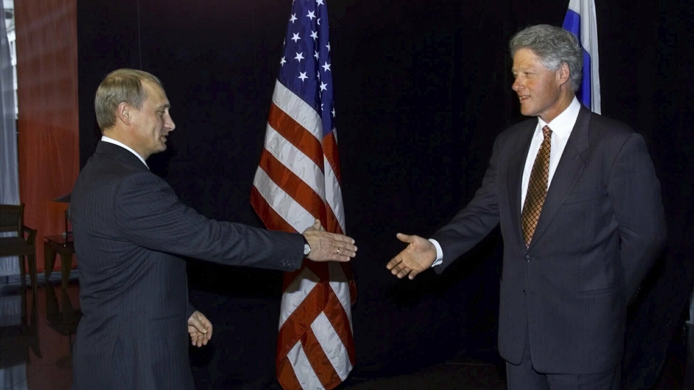 Putin seeks to extend his rule over Russia : NPR
