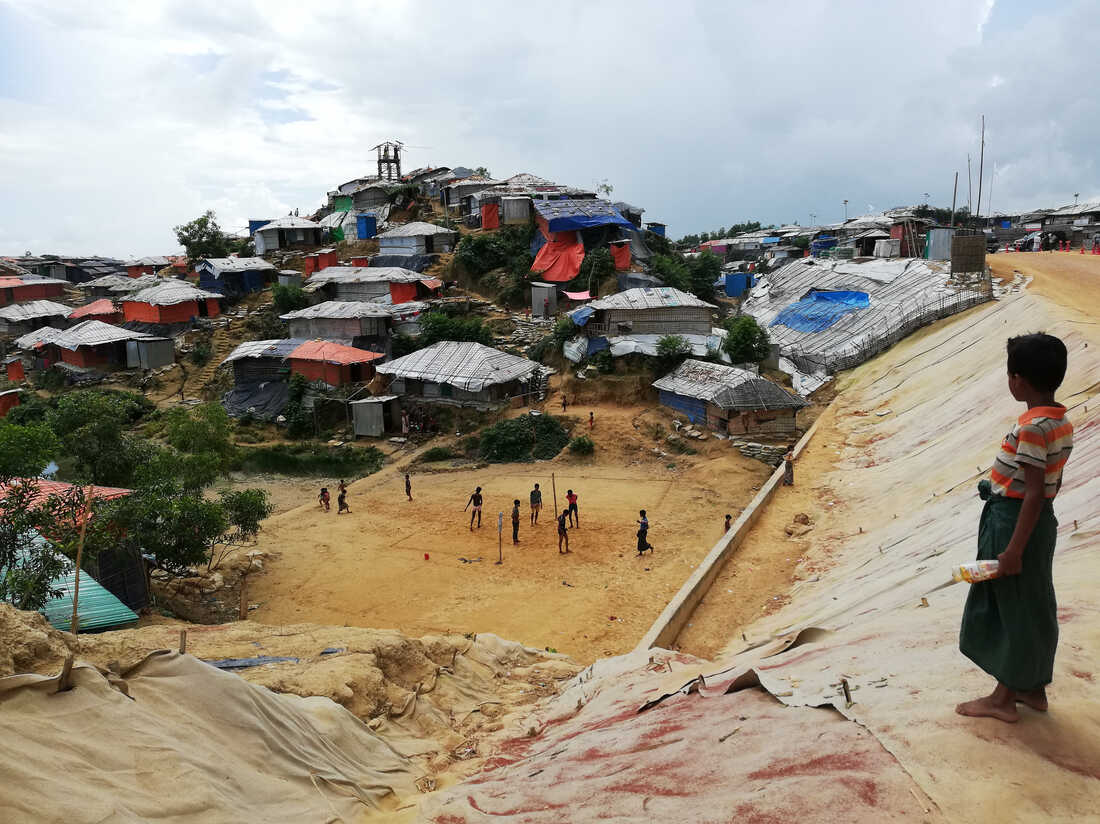 Rohingya refugee photographers win U.N. prize for photos of their ...