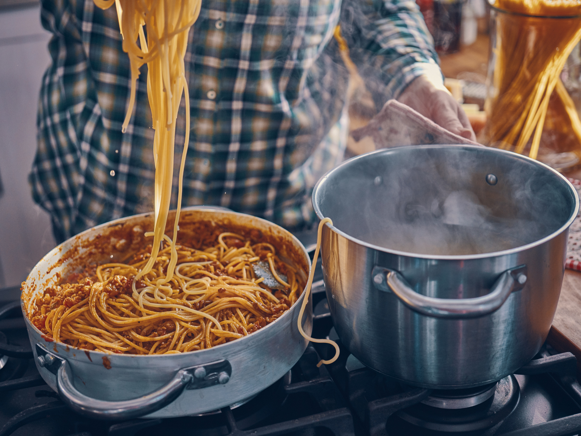 Who cooks the most in your home? NPR readers weigh in | NCPR News