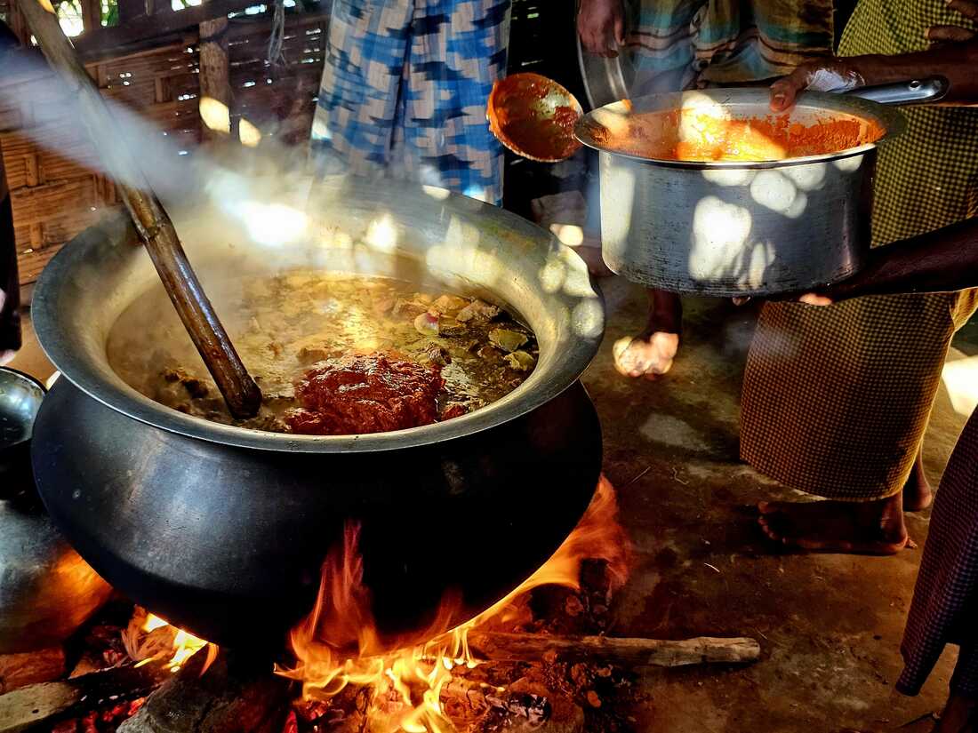 Rohingya refugee photographers win U.N. prize for photos of their ...