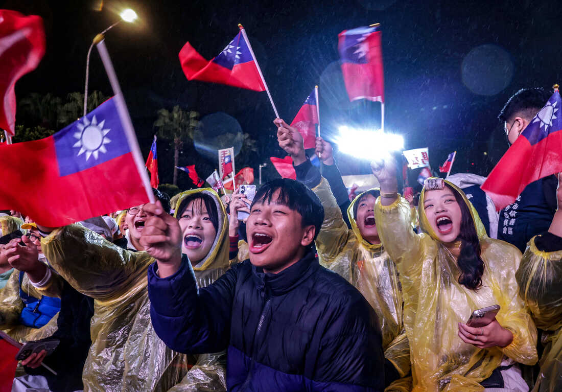 Taiwan deals with lots of misinformation, and it's harder to track down ...