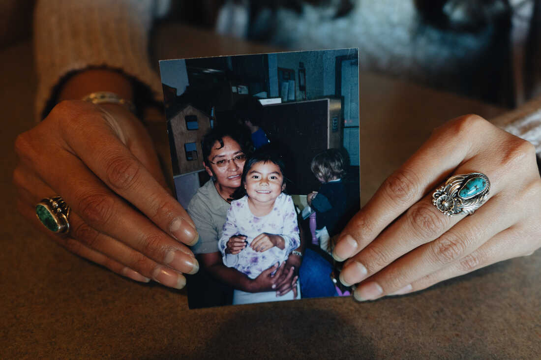 Advocates work to get Native voters registered in Arizona : NPR