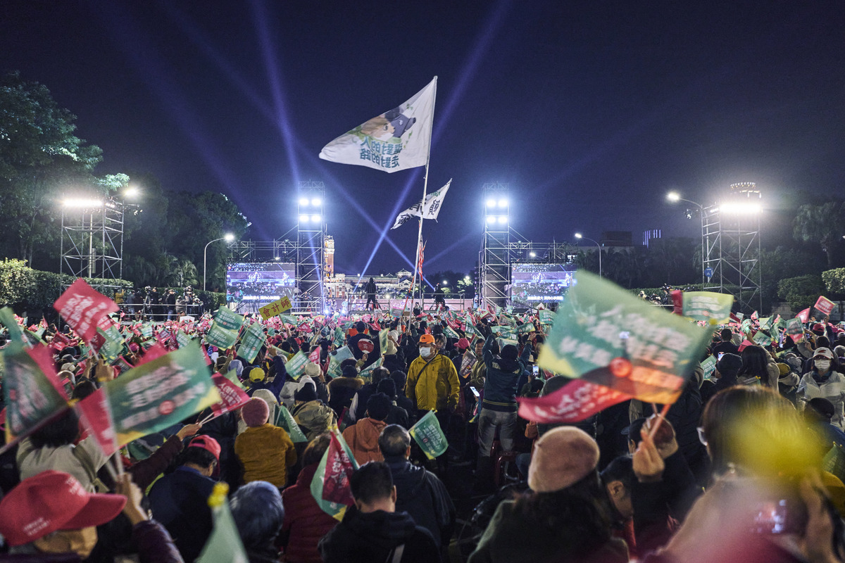 Taiwan election: costumes, color and candidates bursting into song : NPR