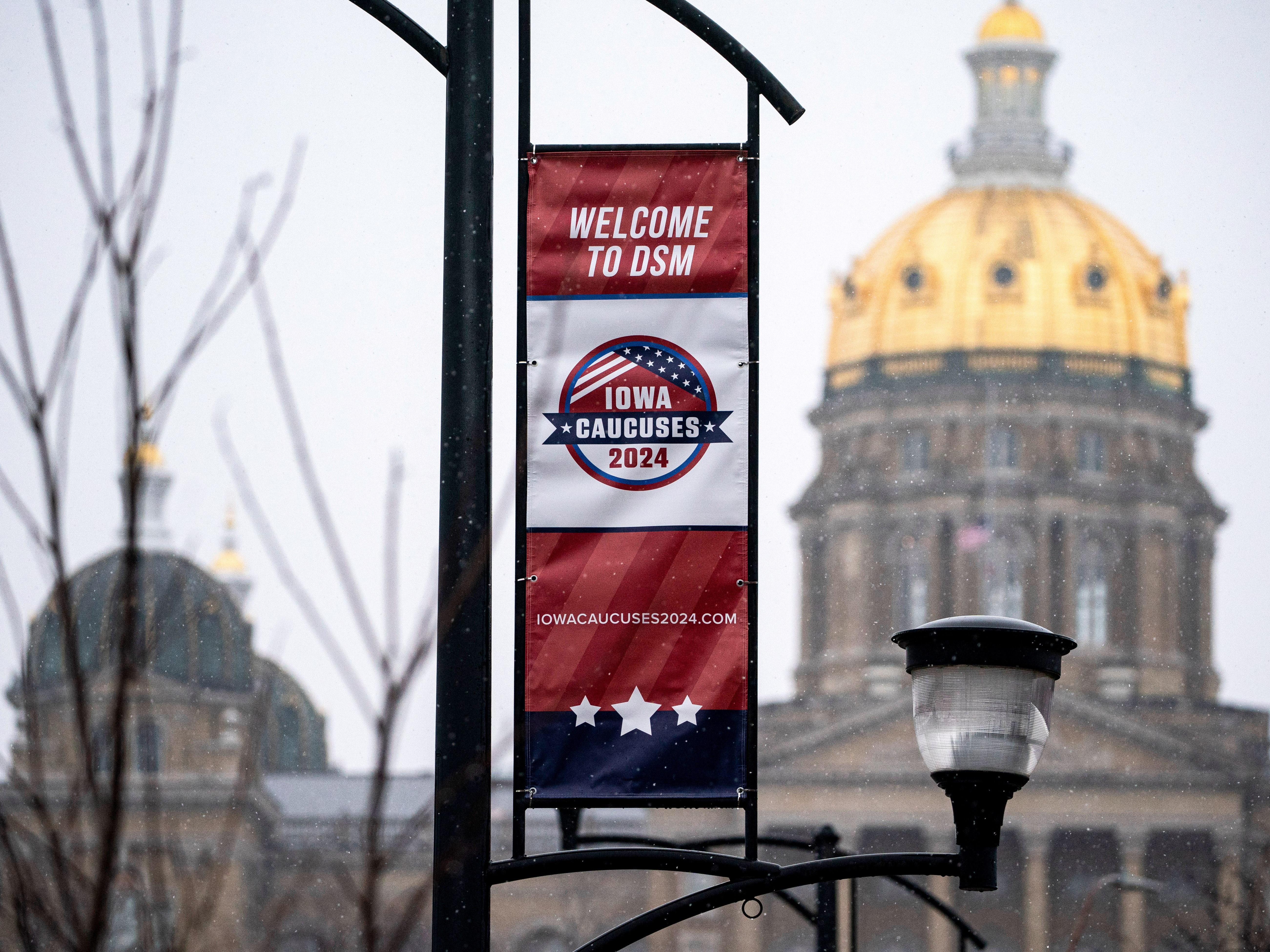 Iowa caucuses: AP makes call for Trump win, with DeSantis in second ...