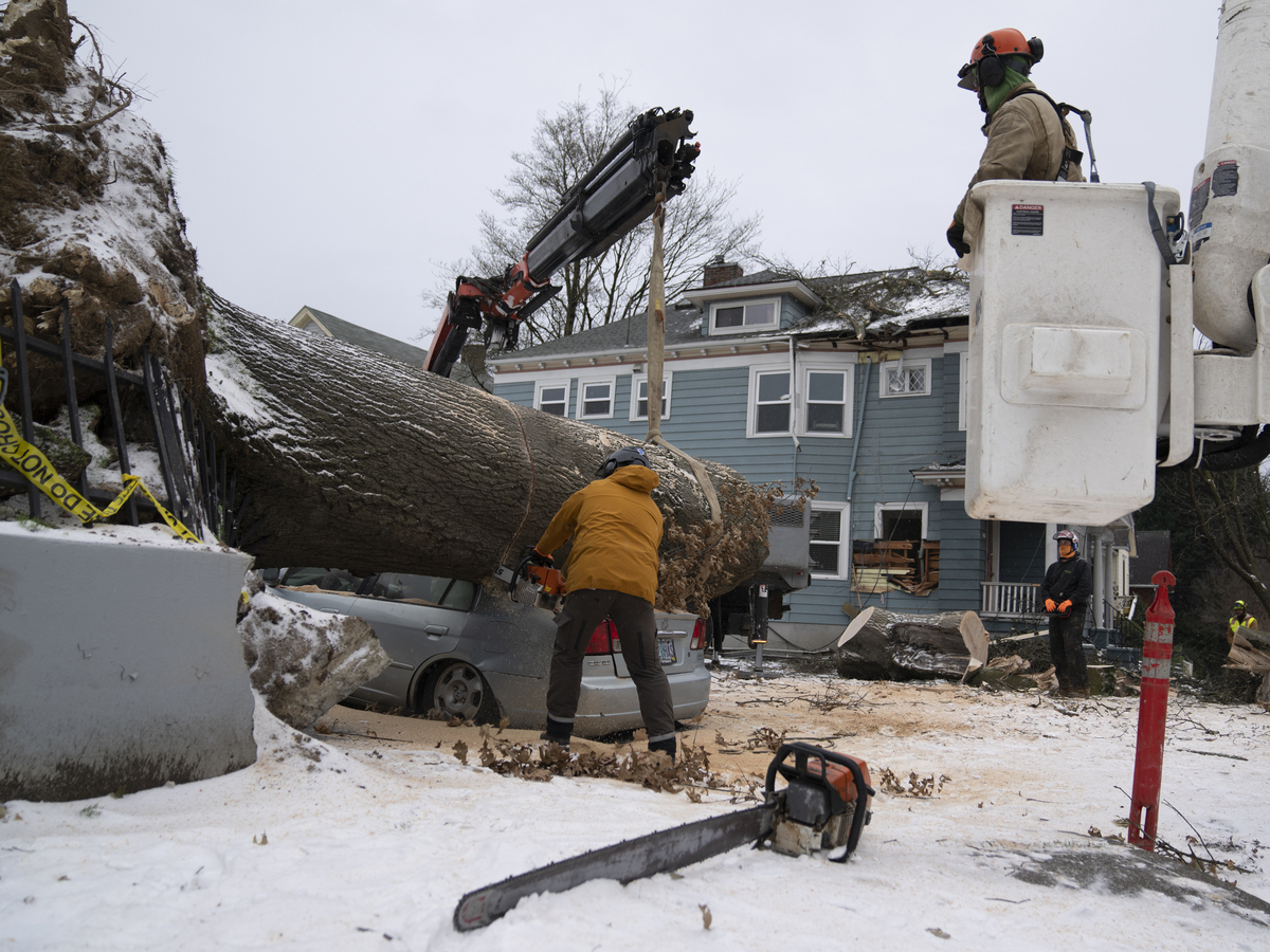 Nearly 100 million in the U.S. face extreme cold this week : NPR