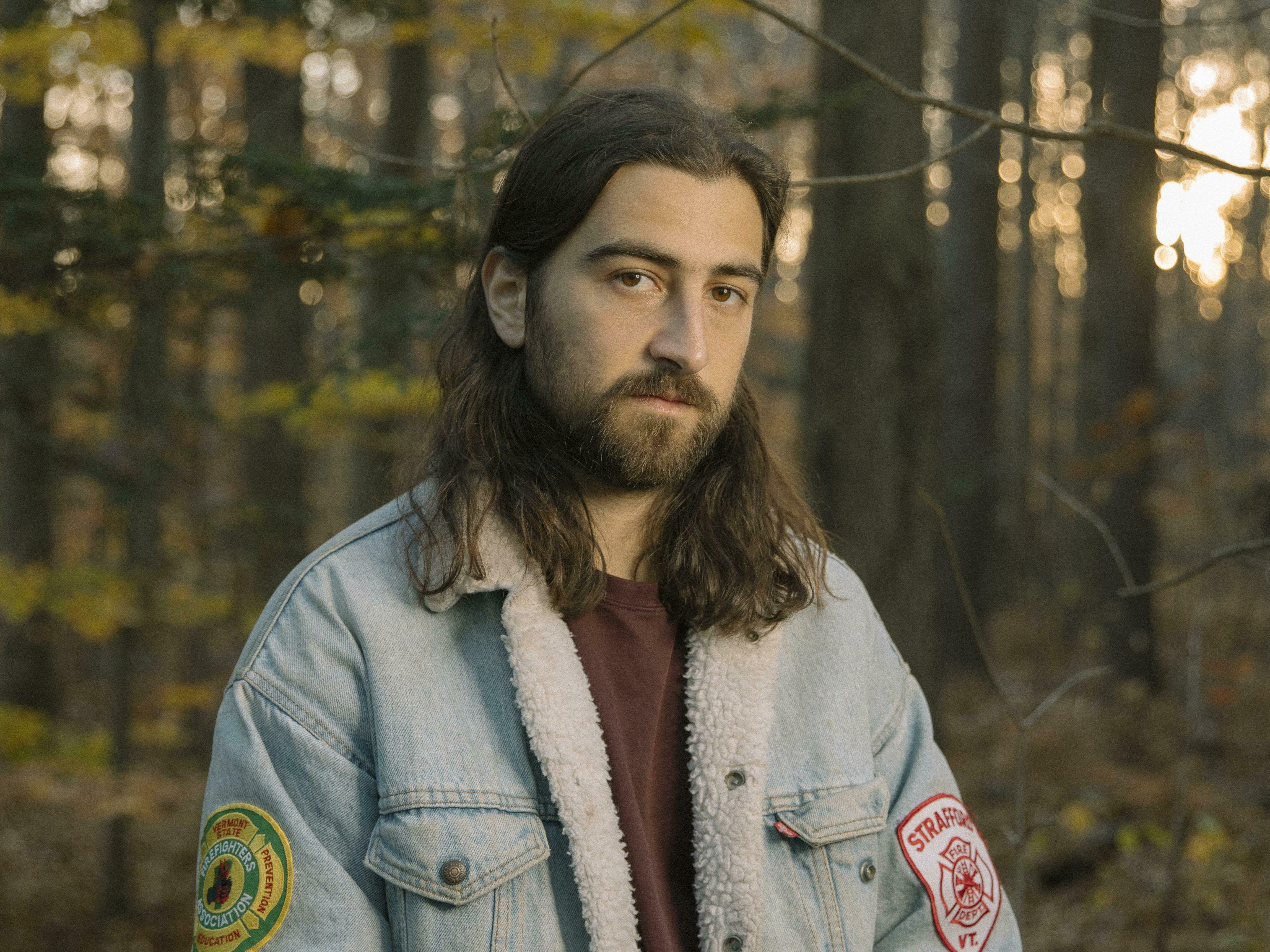 Noah Kahan on TikTok fame, his sold-out arena tour and taking his mom ...