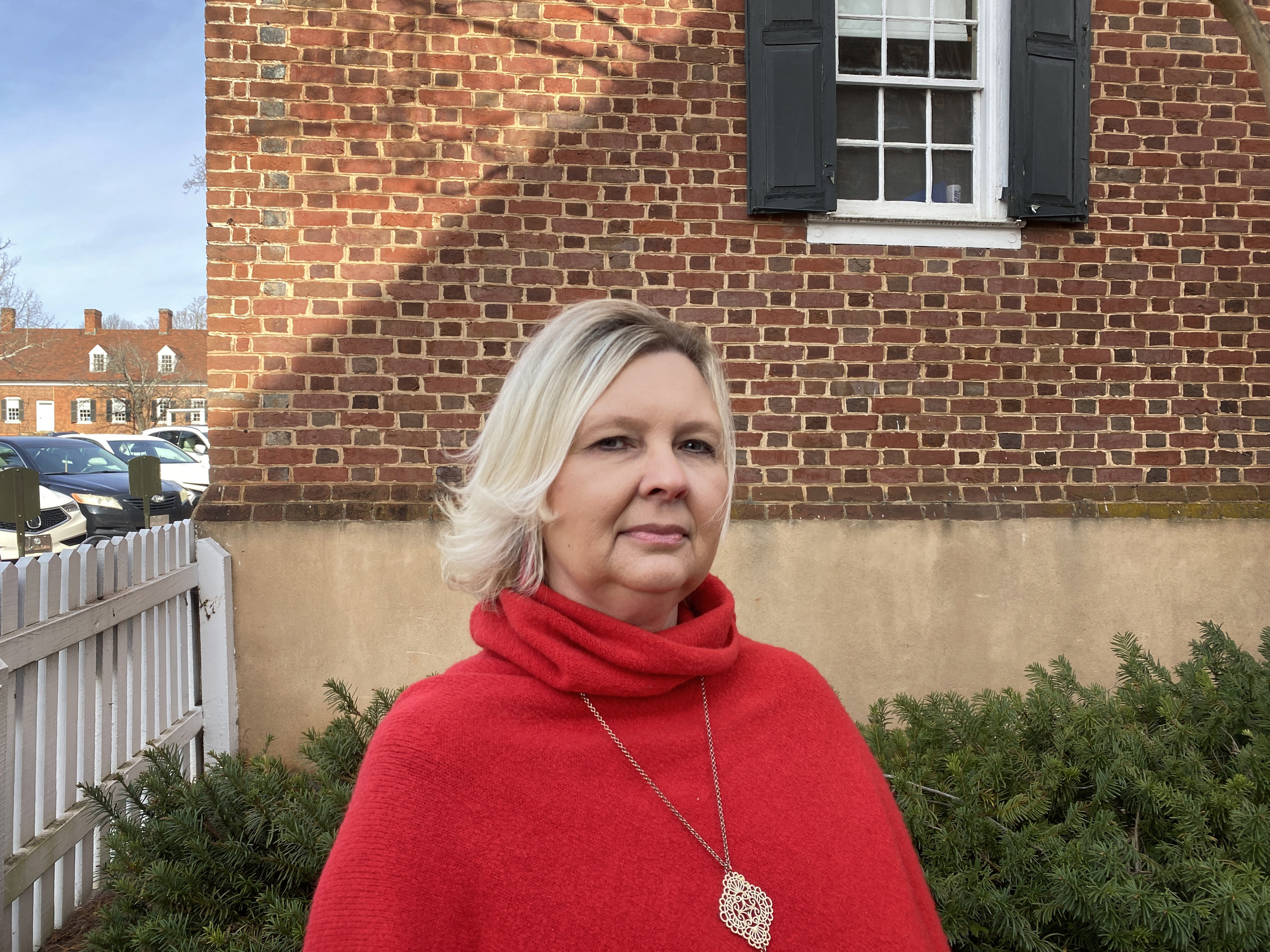 A hospital is suing to move a quadriplegic 18-year-old to a nursing ...