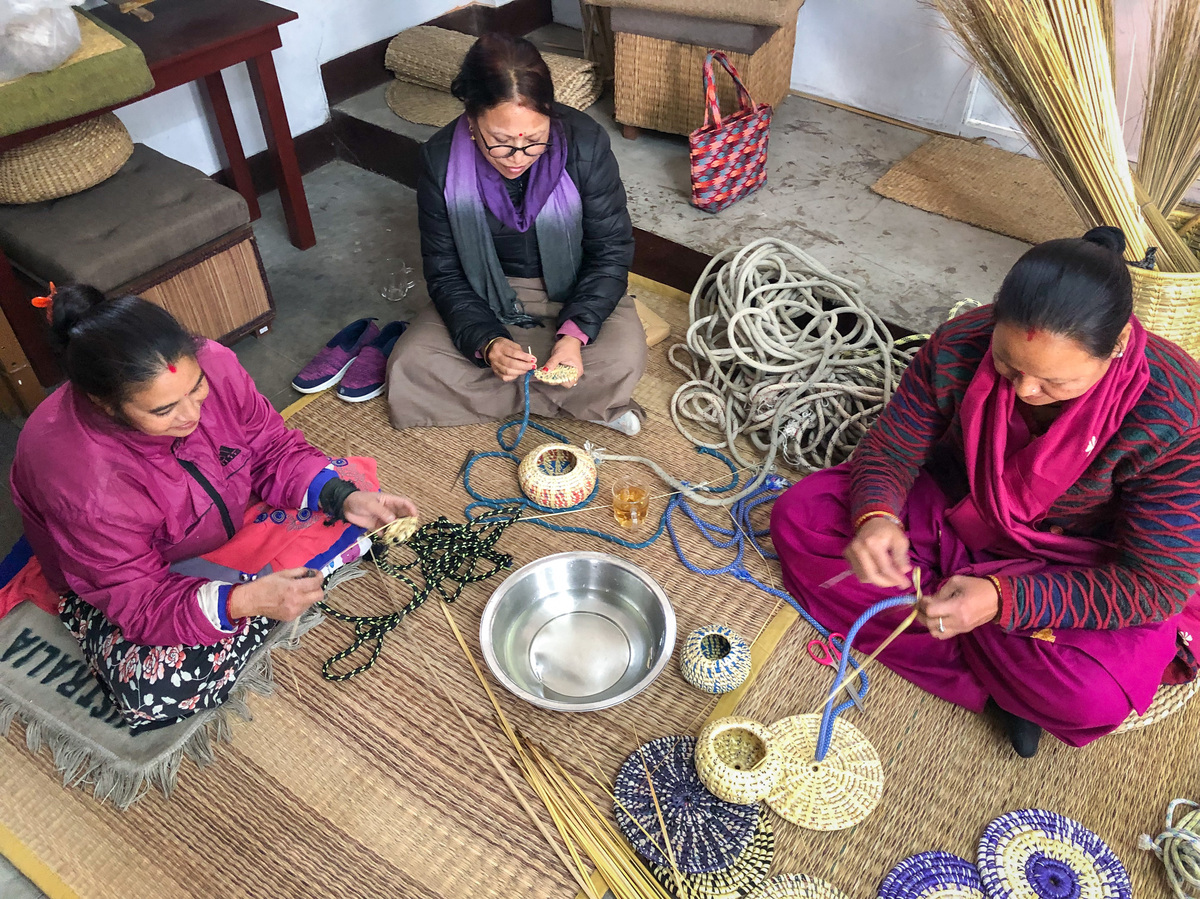 Mt. Everest trash turned into handmade crafts by Nepali women : Goats ...