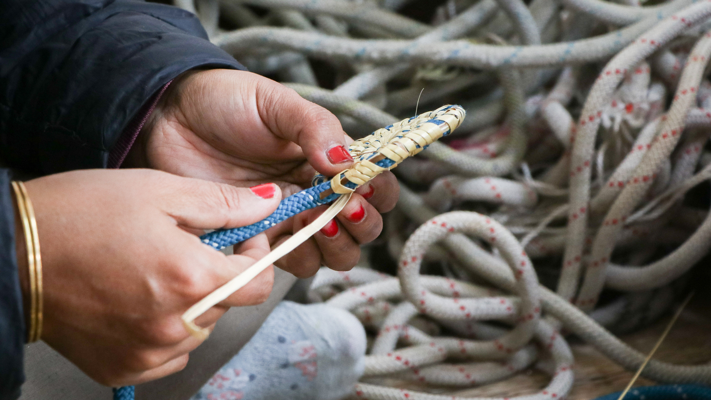 Mt. Everest trash turned into handmade crafts by Nepali women : Goats ...