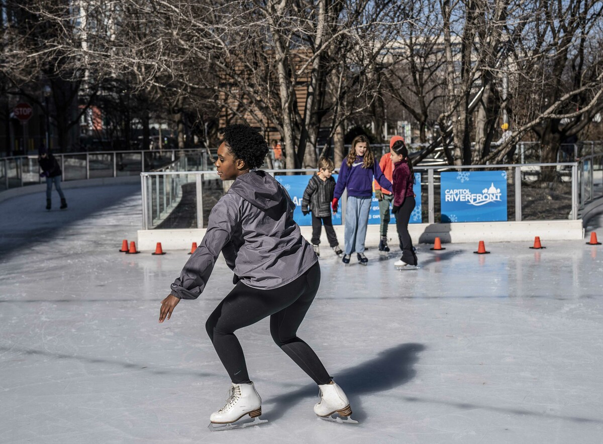 Howard University students form first HBCU figure skating team : NPR