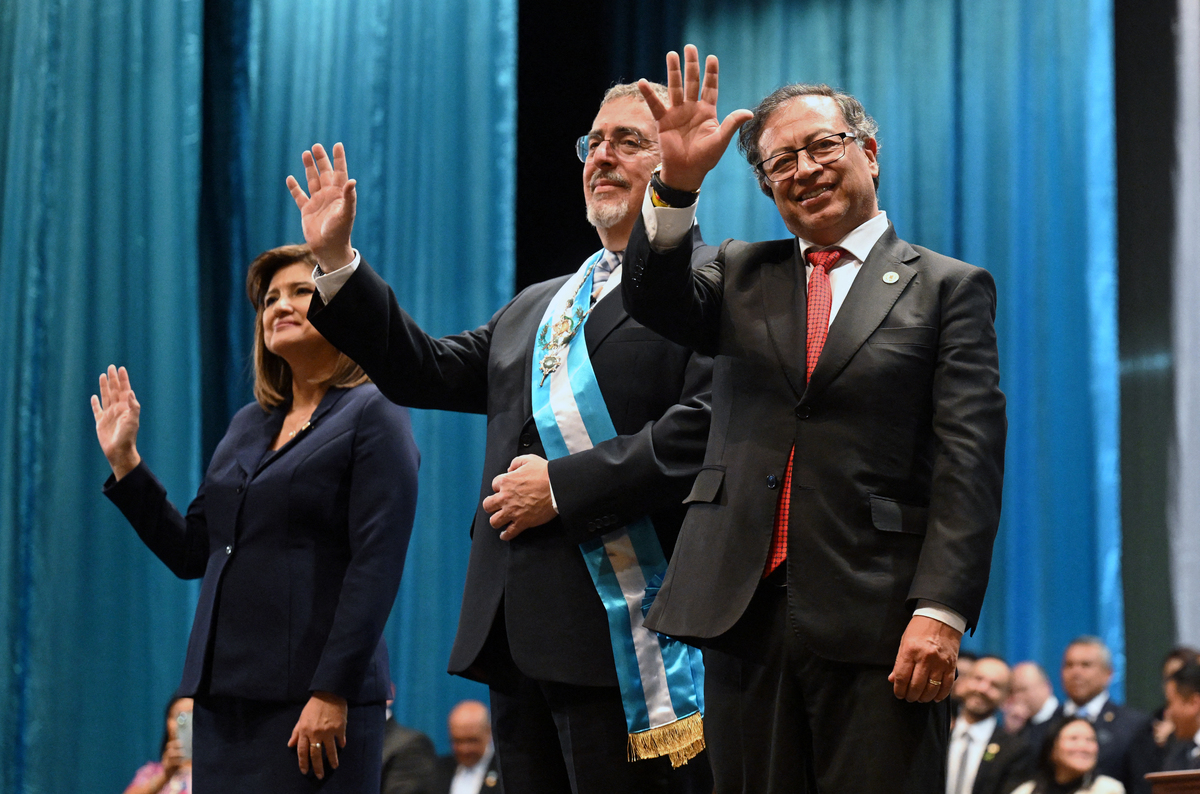 It's not easy being Gustavo Petro, Colombia's first left-wing president ...