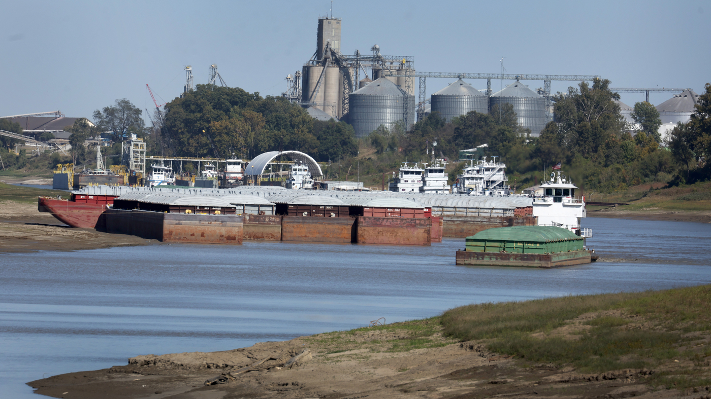SEC is making companies disclose information about climate change : NPR