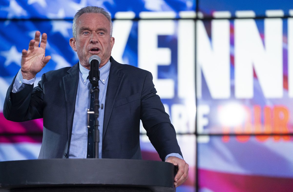 RFK Jr. faces hurdles to get on ballots as an independent : NPR