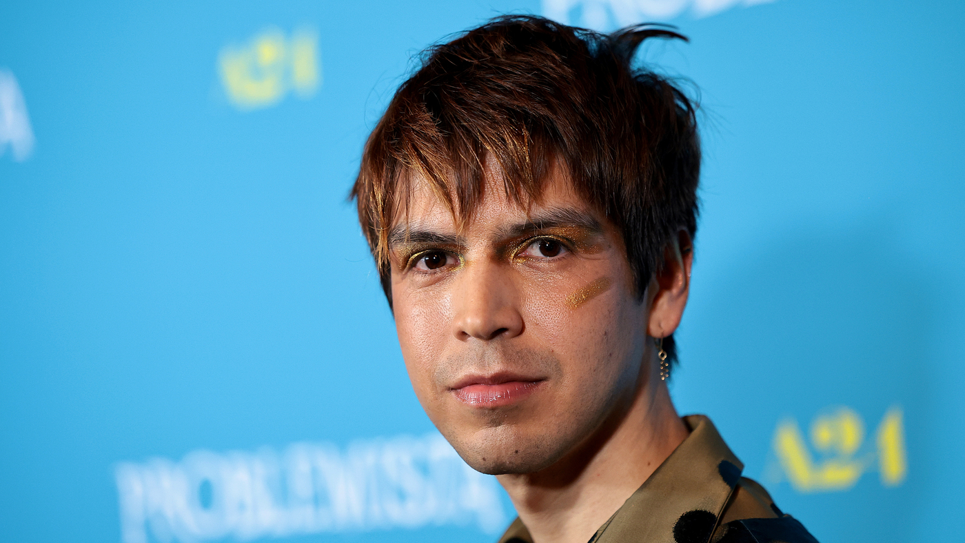 In 'Problemista,' Julio Torres tackles the stress of immigration with ...