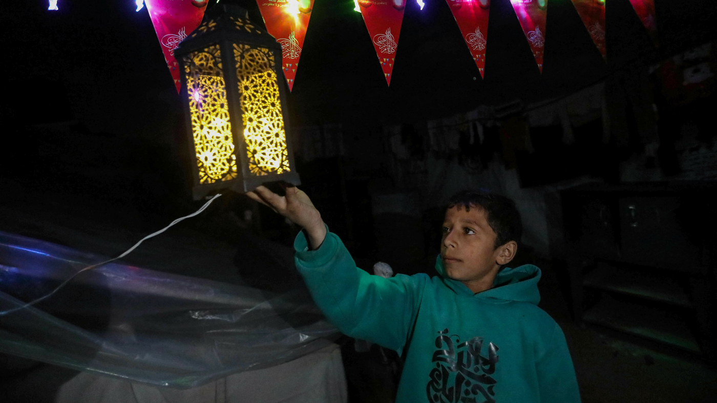 Ramadan In A Time Of War : Consider This from NPR : NPR