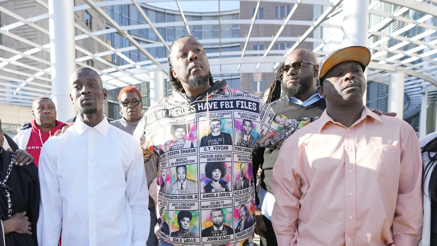 2 Mississippi deputies get yearslong sentences for torturing 2 Black ...