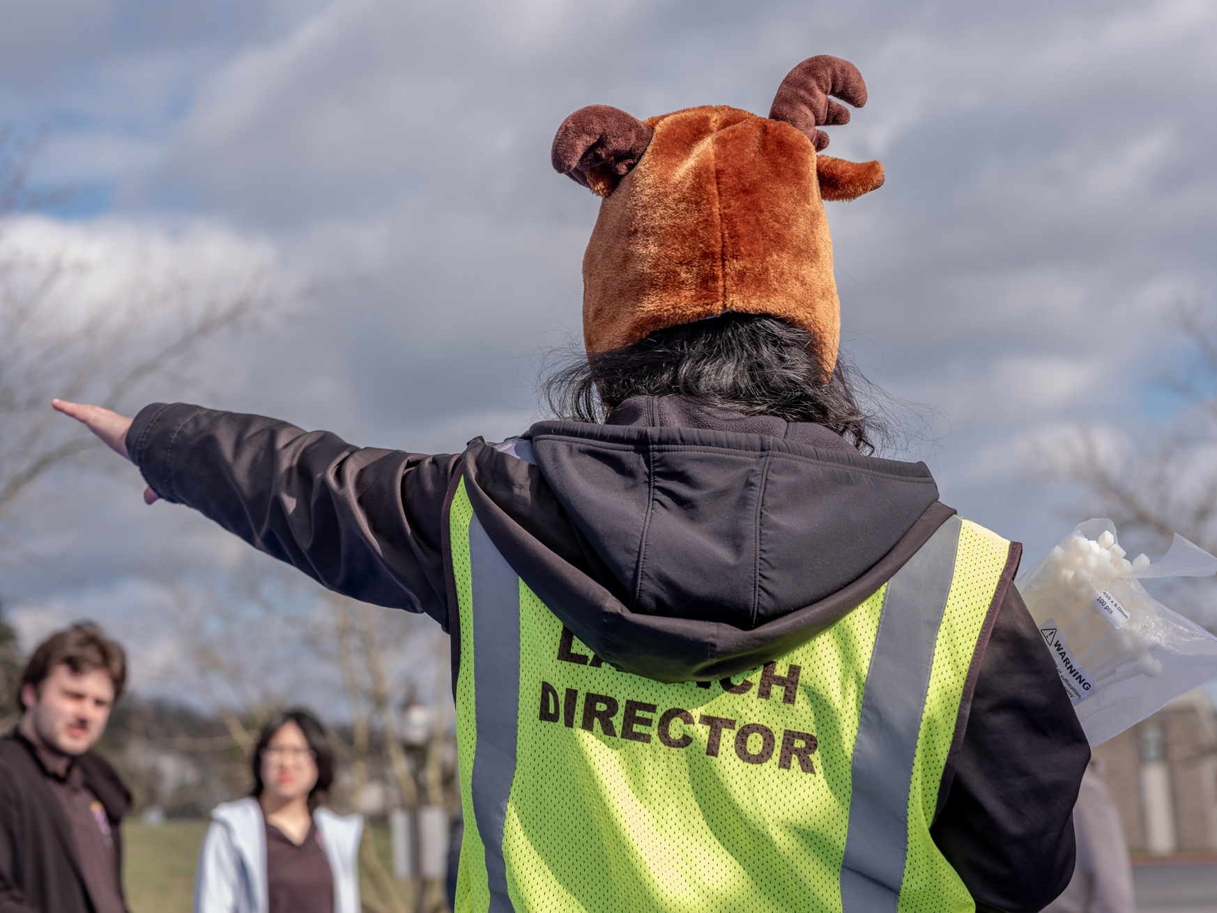 On eclipse day, hundreds of students will send up balloons for science ...