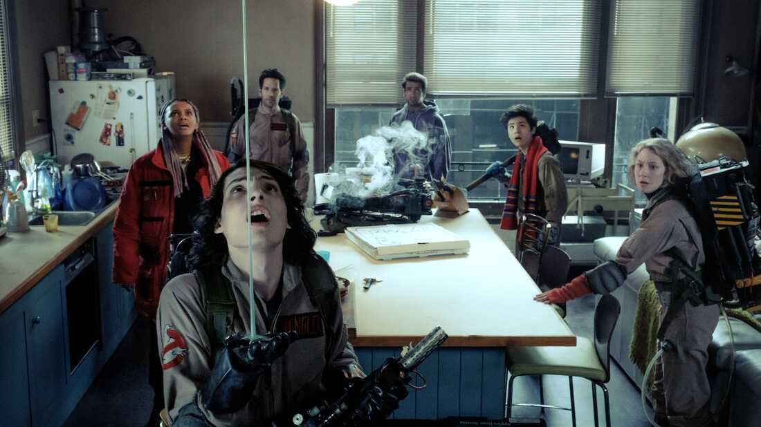 'Ghostbusters: Frozen Empire' is a chill hang : Pop Culture Happy Hour ...
