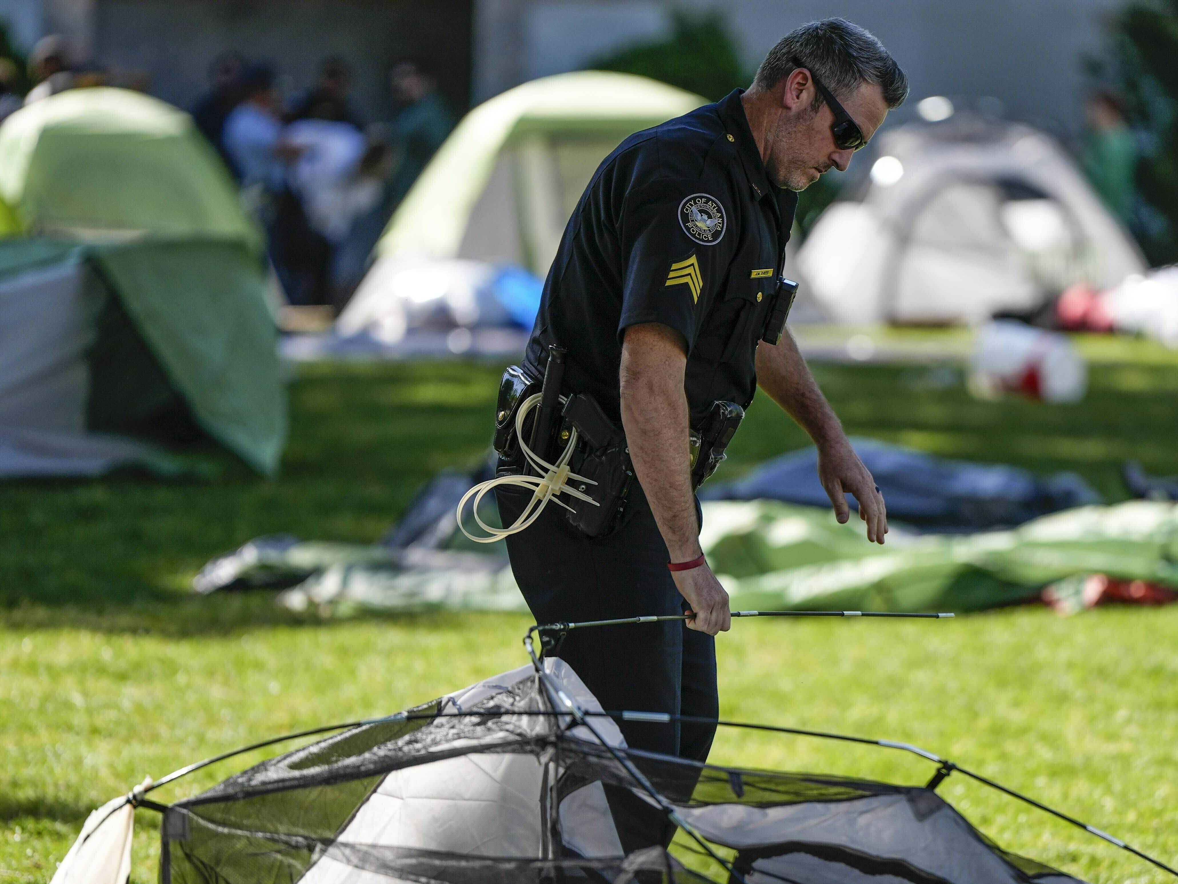 As pro-Palestinian protests spread, more university leaders weigh ...