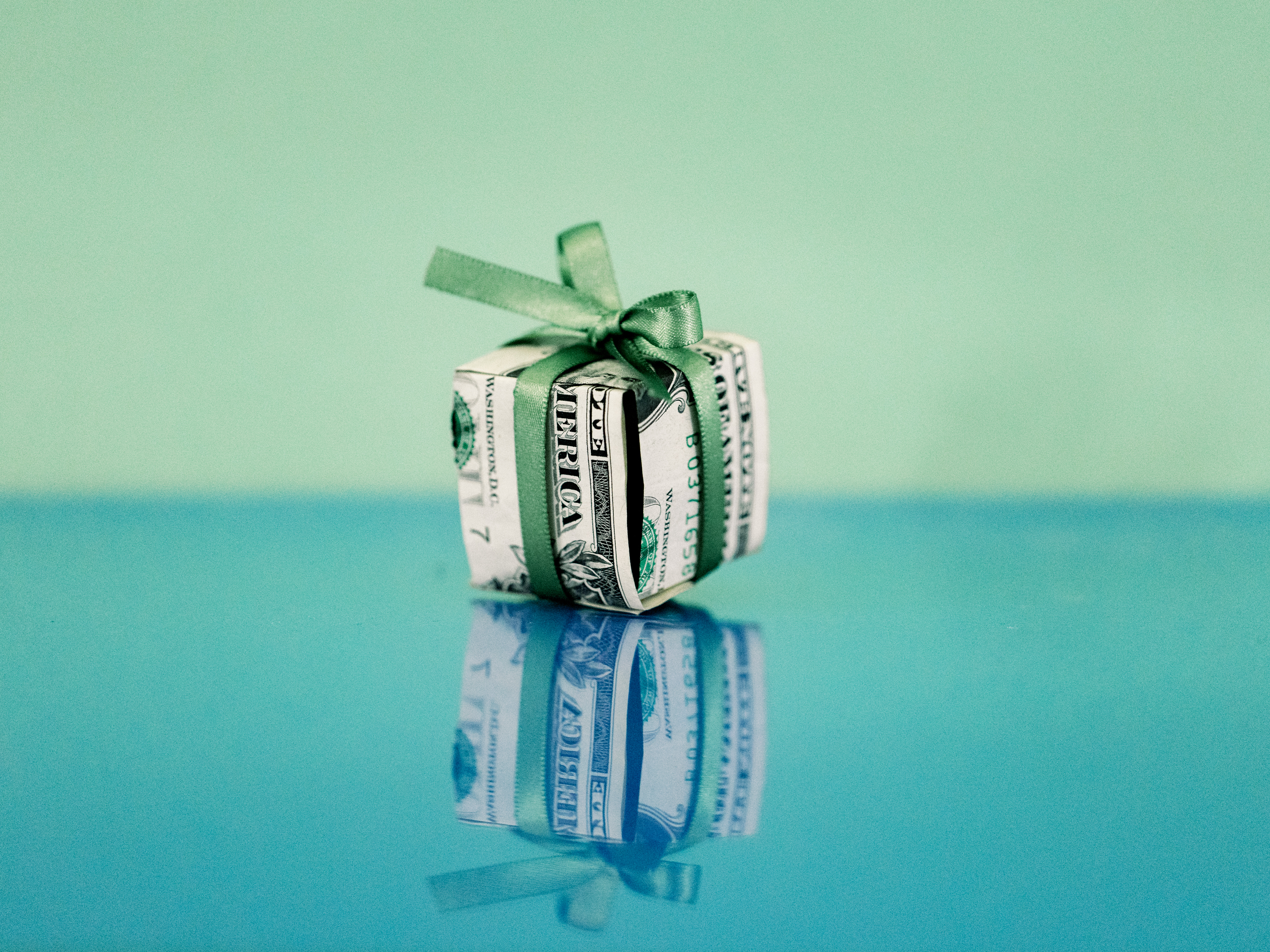 The do's and don'ts of lending money | News | WLIW-FM