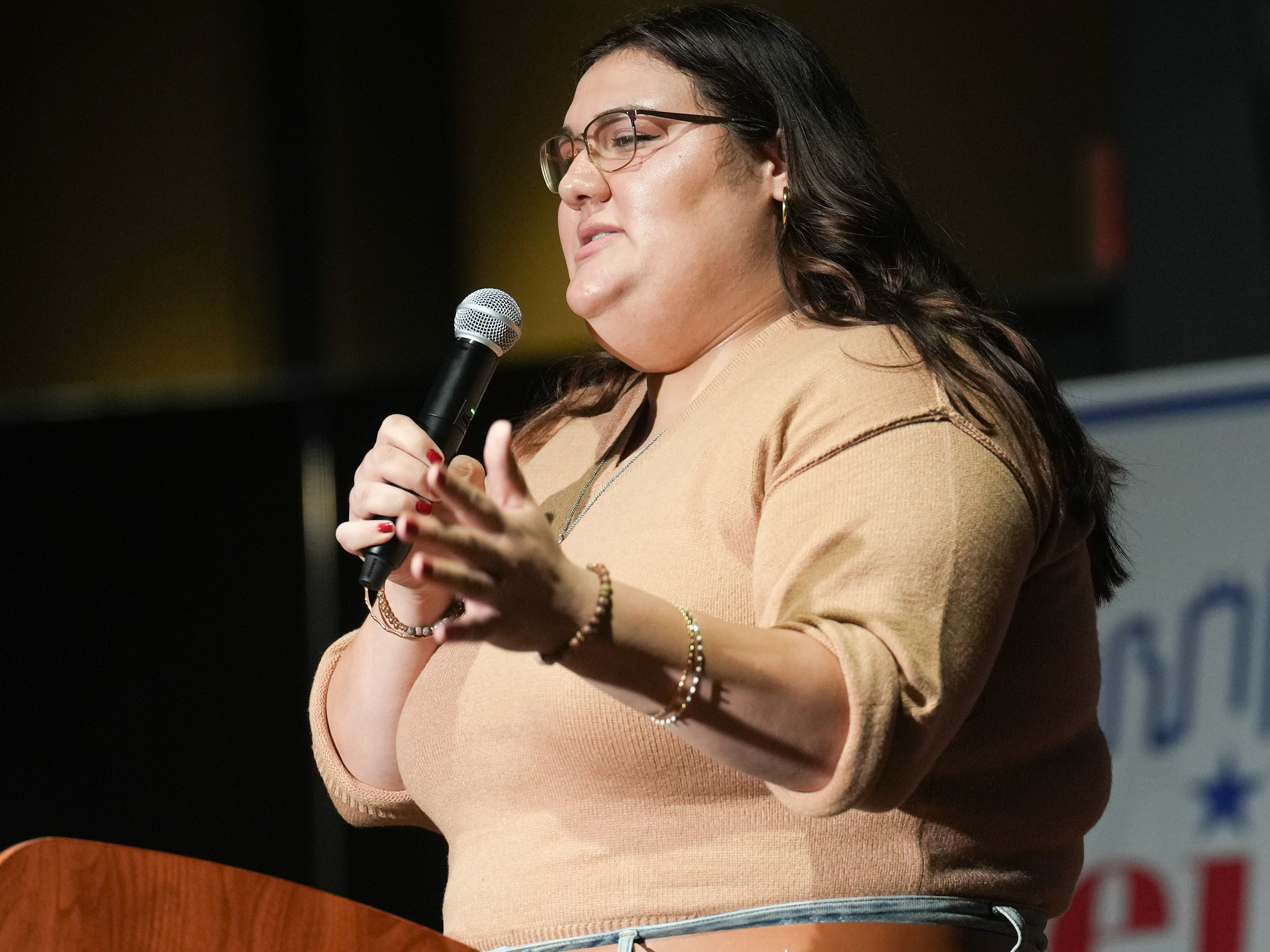 For the first time, the DNC welcomes influencers to the stage | NCPR News