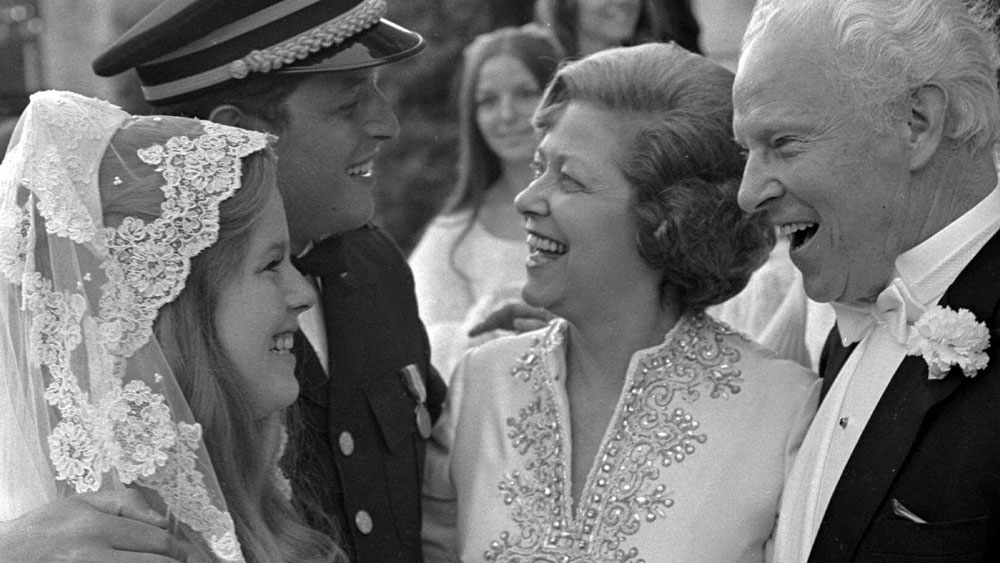 Photos: The Love Story Of Al And Tipper Gore : NPR