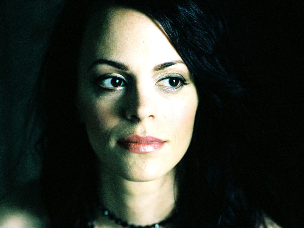 Singer-Songwriter Mindy Smith In Concert : NPR