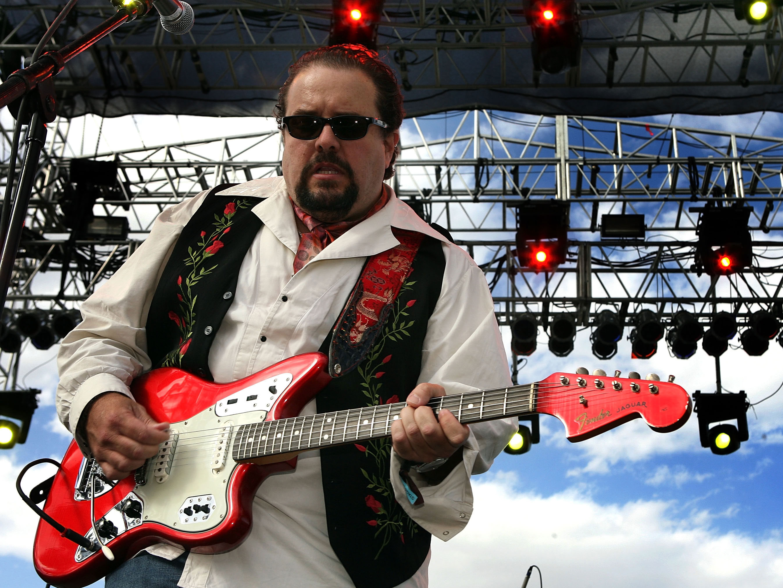 Raul Malo Turns Out 'Lucky One' | WBUR