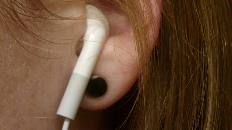 The Decade In Music: The Way We Listen Now : NPR