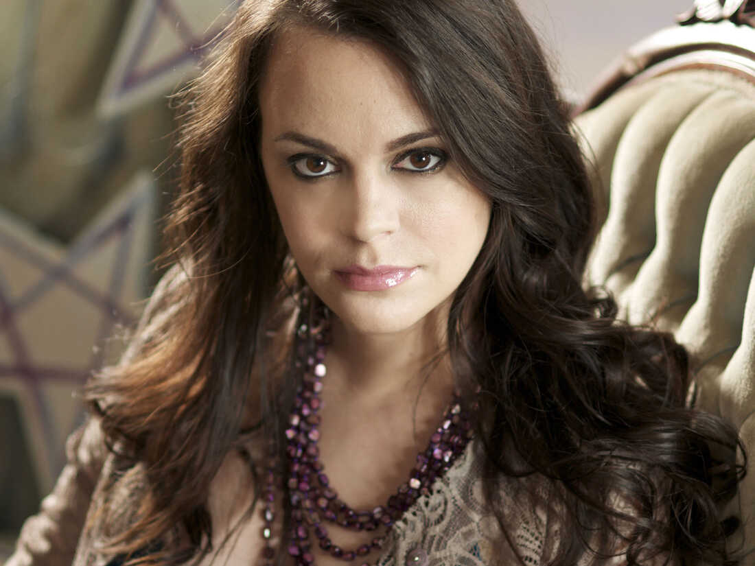 Mindy Smith: A Chanteuse's Emotional Return : World Cafe : NPR