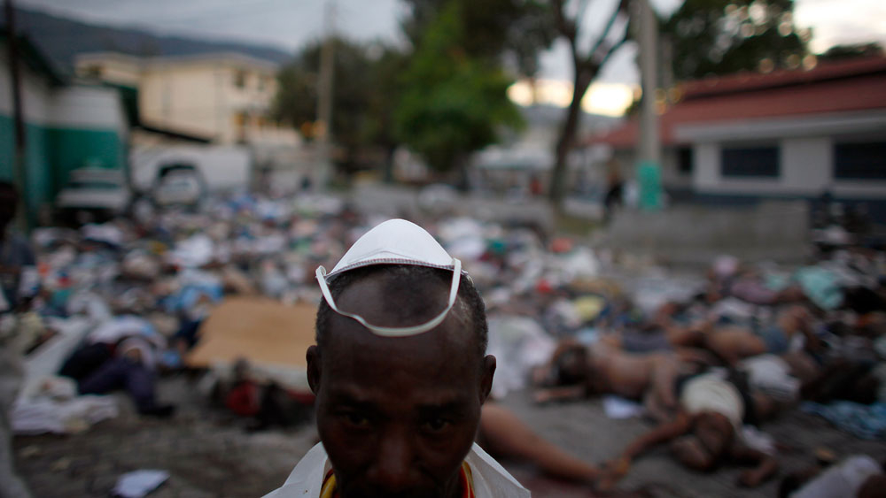 Time Runs Short As Magnitude Of Medical Problems In Haiti Grows : Shots ...