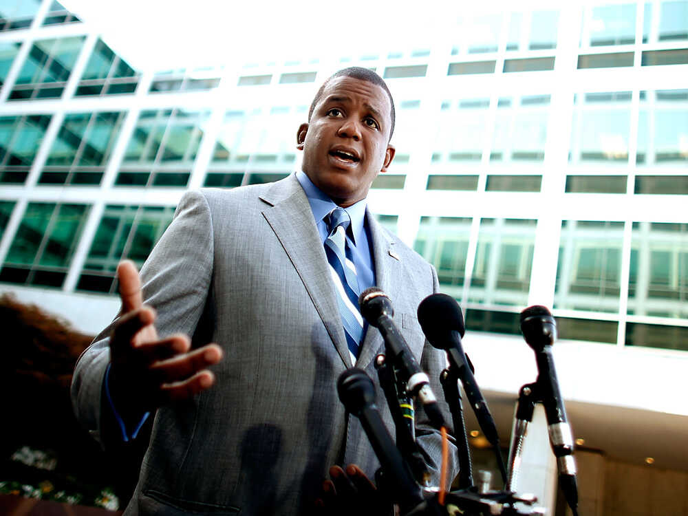 Florida's Meek Faces Powerful Rivals For Senate Seat : NPR