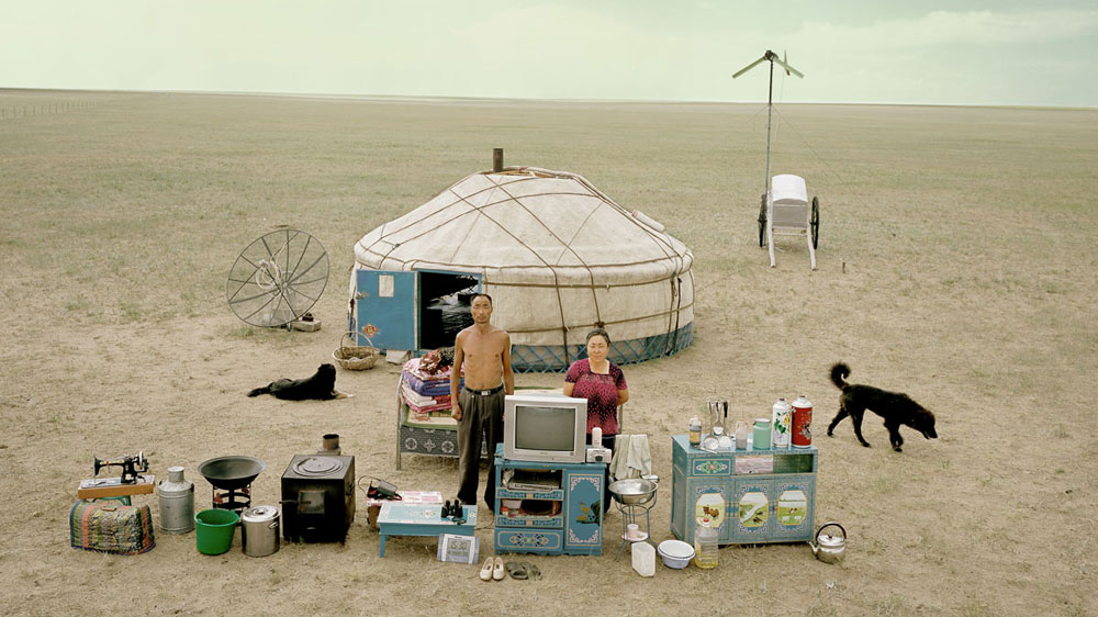 Everything You Own In A Photo: A Look At Our Worldly Possessions : The ...