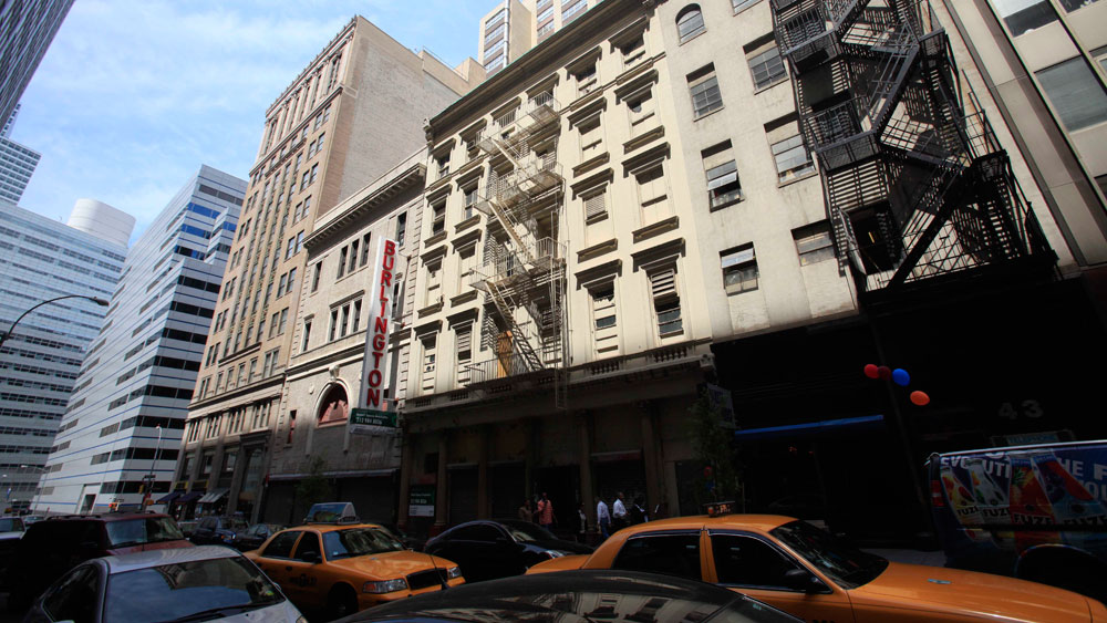 'Ground Zero Mosque' Takes Campaign Center Stage : NPR