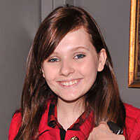 Abigail Breslin And Alison Pill Are Headed For A 'Miracle Worker ...