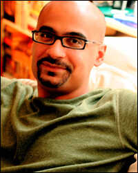 Junot Diaz Reads From His 'Wondrous' Tale : NPR