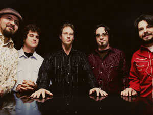 The Polyjesters: Hilariously Off-the-Cuff : NPR