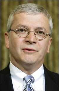 Budget-Cruncher Bolten Takes on Top Bush Post : NPR